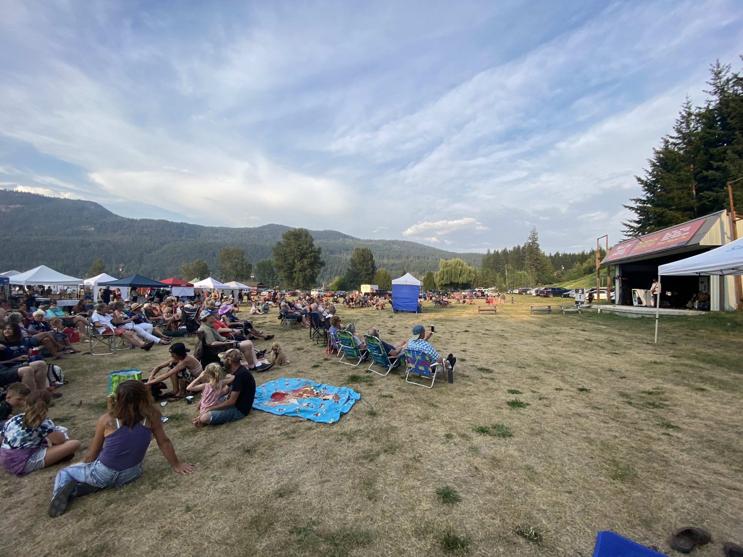 On the Town - Official Shuswap Tourism Website